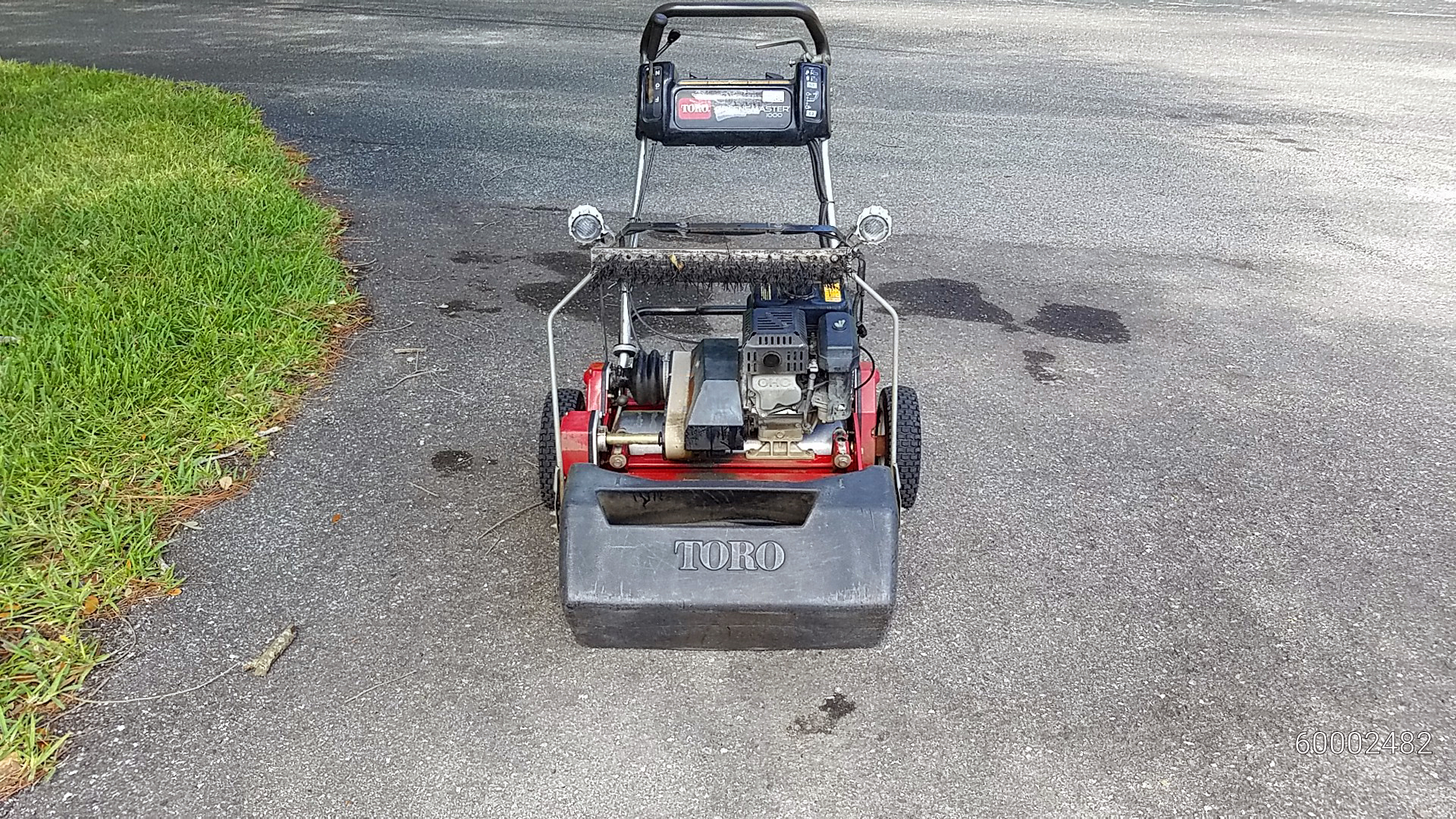 Used Toro Greensmaster 1000 - 6000-2482