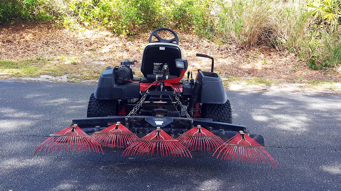Used Toro Sand Pro 3040 - 6000-2800