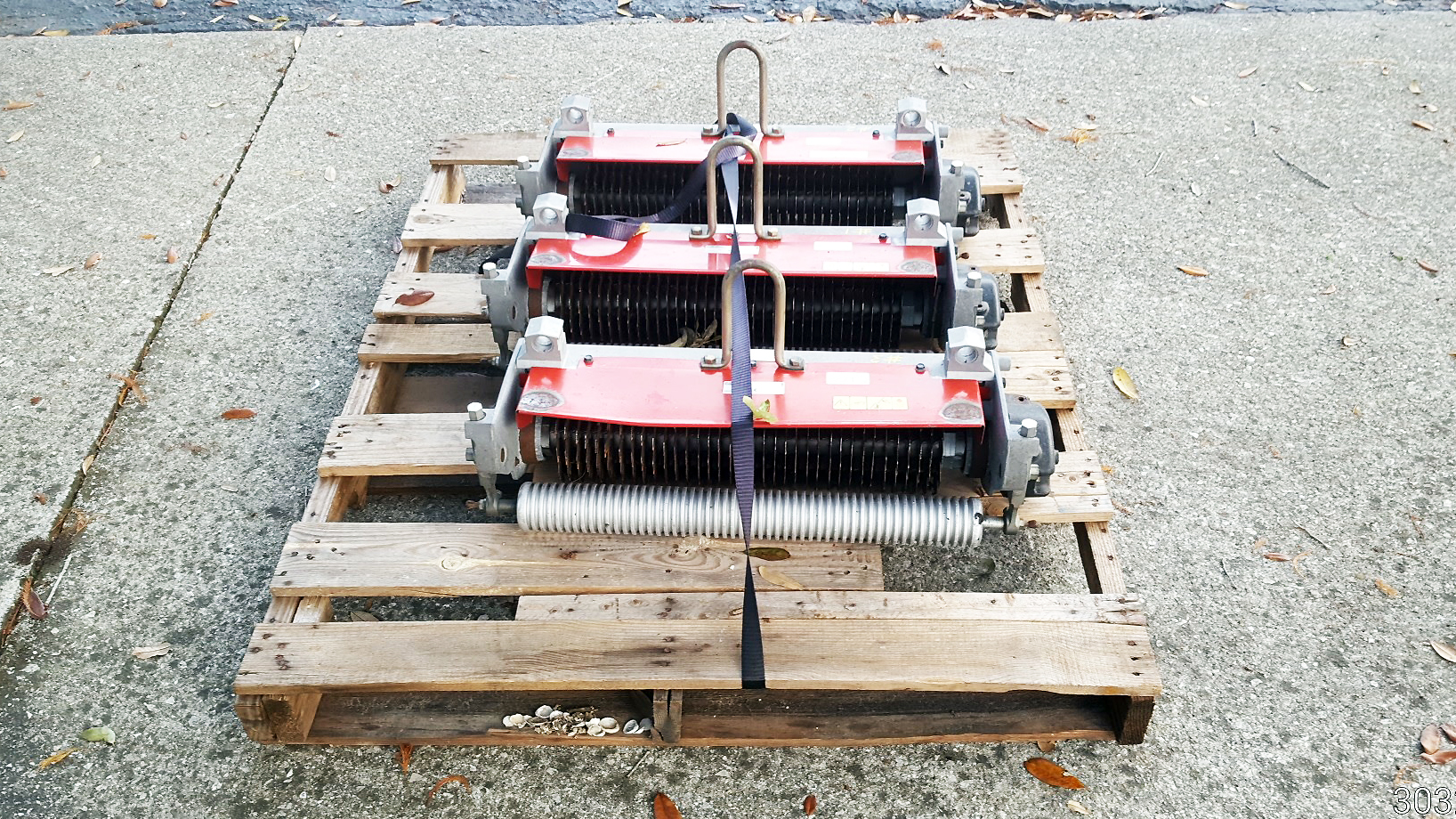 Used Toro Triplex Thatchers - 3032-4702